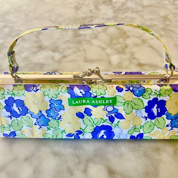 Laura Ashley | Bags | Vtg Laura Ashley Floral Tiny Structured Bag ...